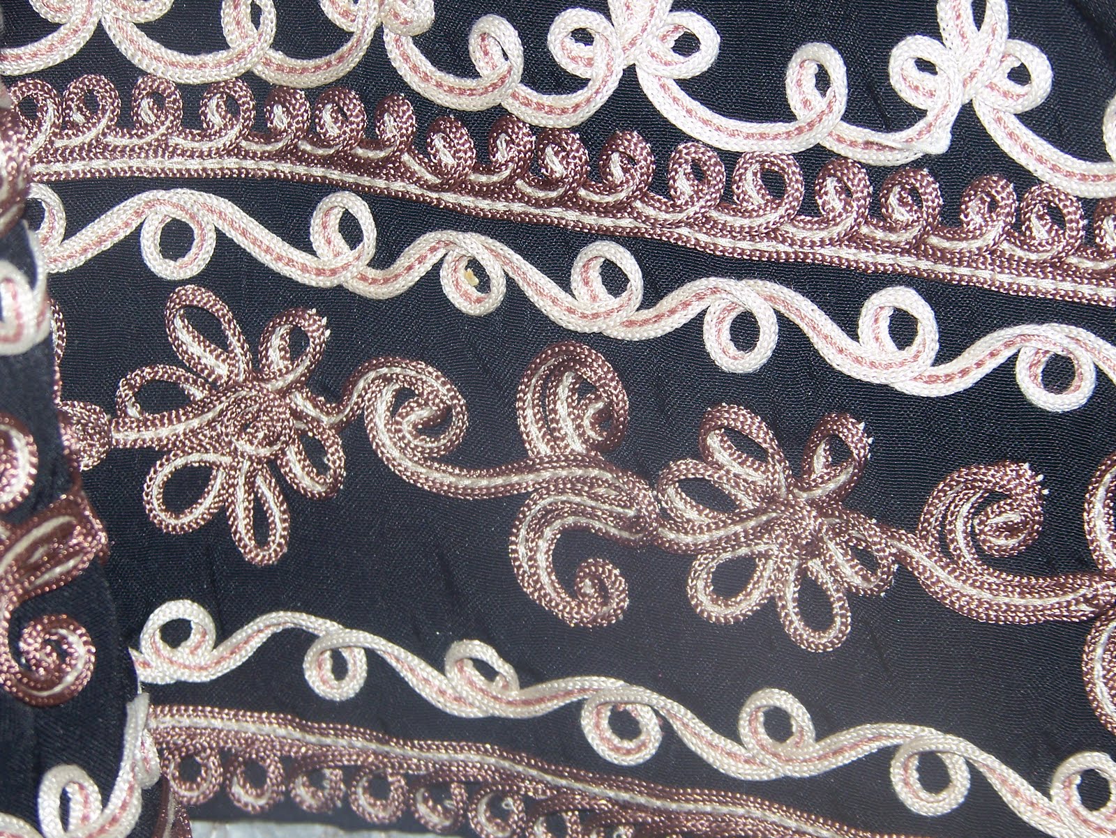 Bordir Bandung specialist Bordir Stik Rantai Pita Towel dan Corneli