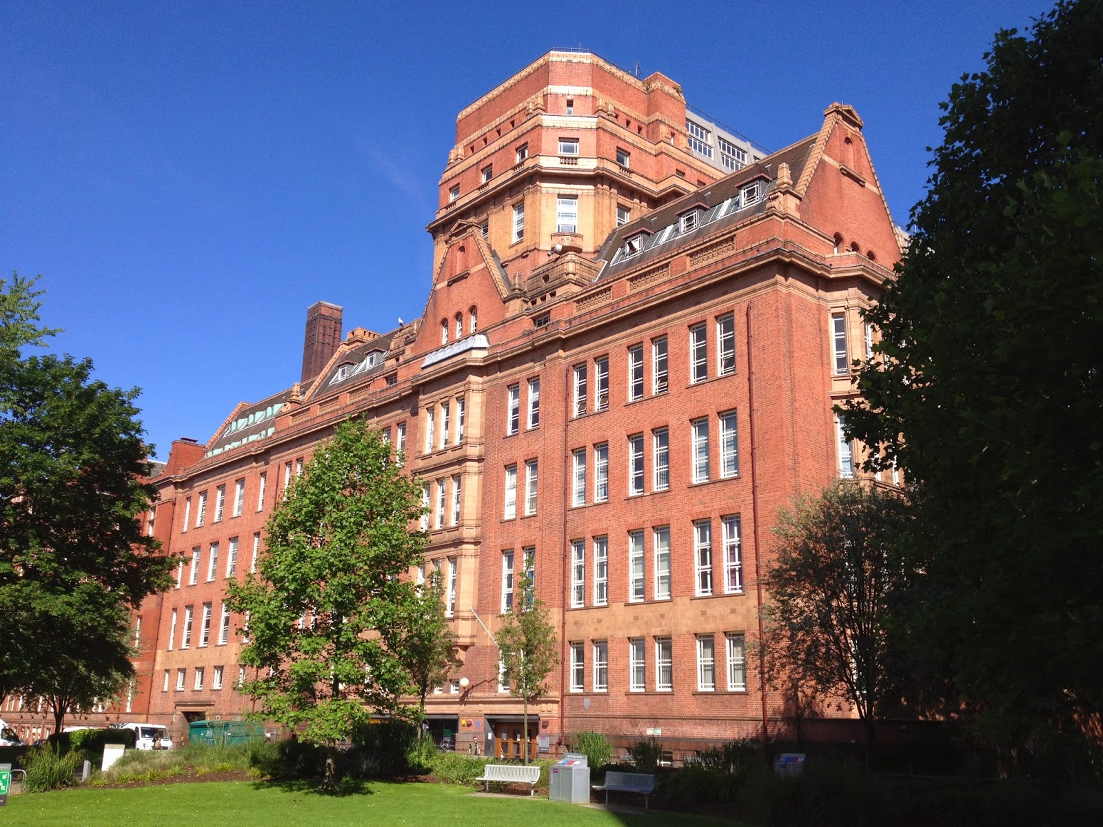 Architecture from Manchester: Six of the Best: University Buildings