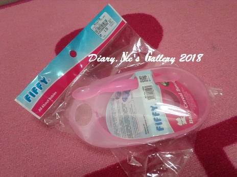 Diary.Nie's Gallery: Suitable Bowl and Spoon for Baby Alive