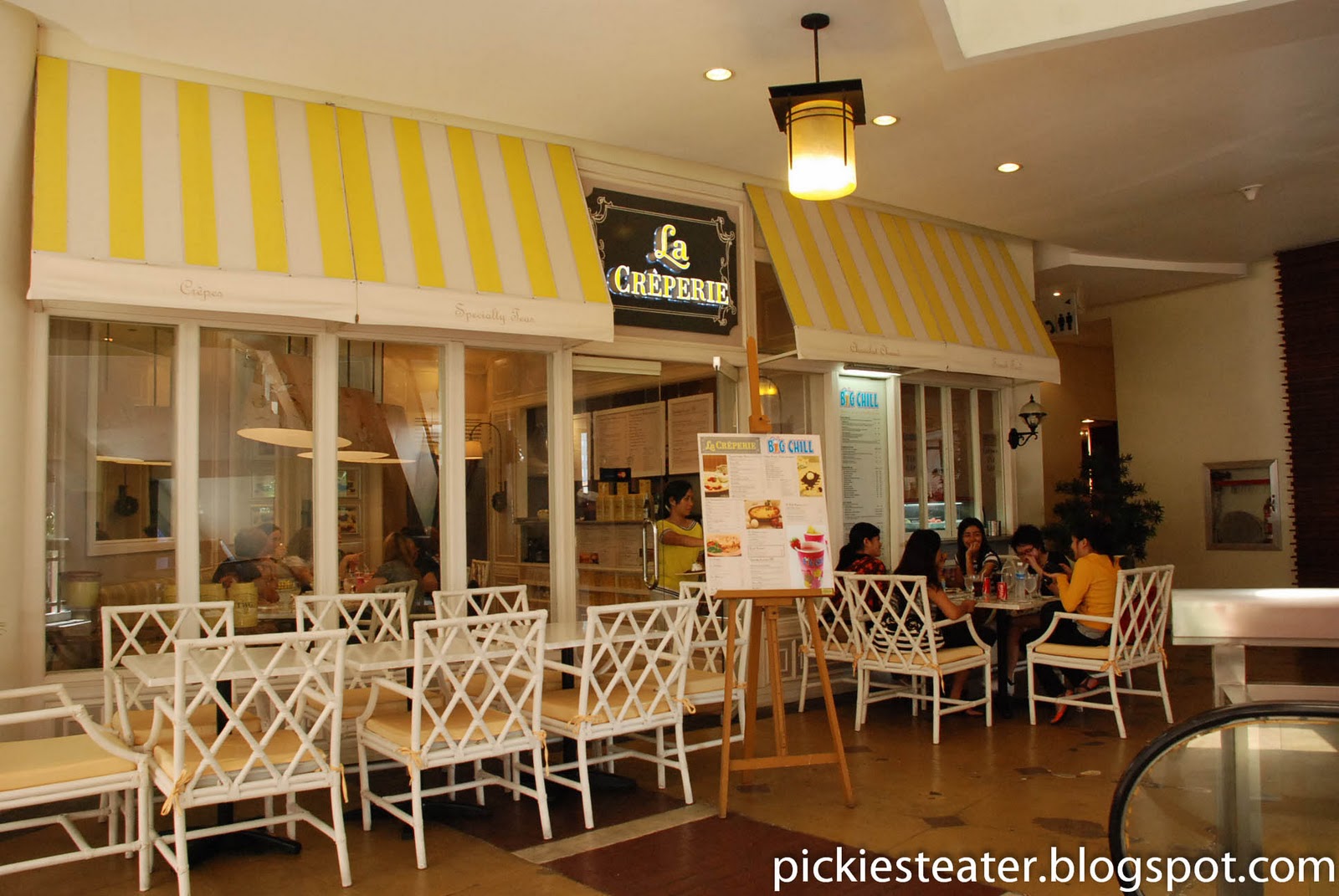 THE PICKIEST EATER IN THE WORLD: THE LITTLE LA CREPERIE BY THE CORNER