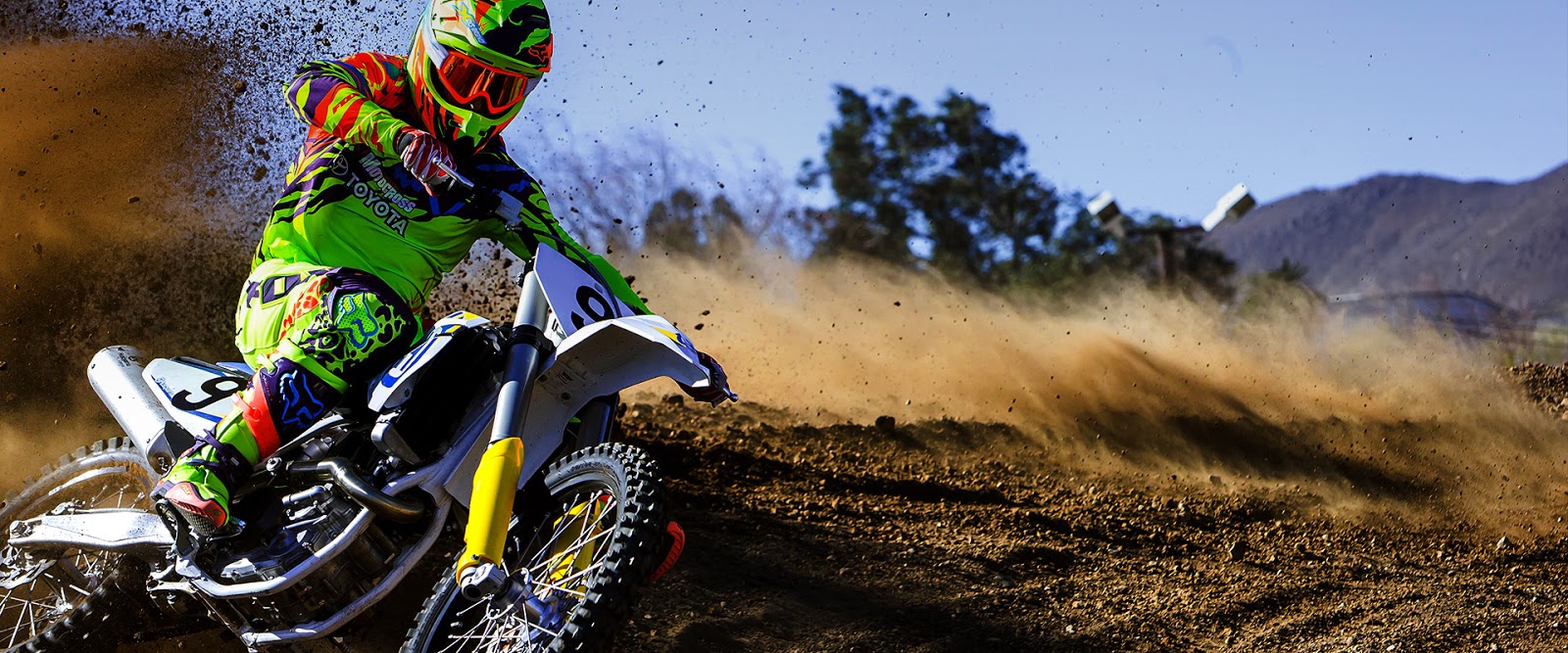 Mengenal Lebih Dekat dengan Jenis Motor Off-Road | RNM Motorcycle