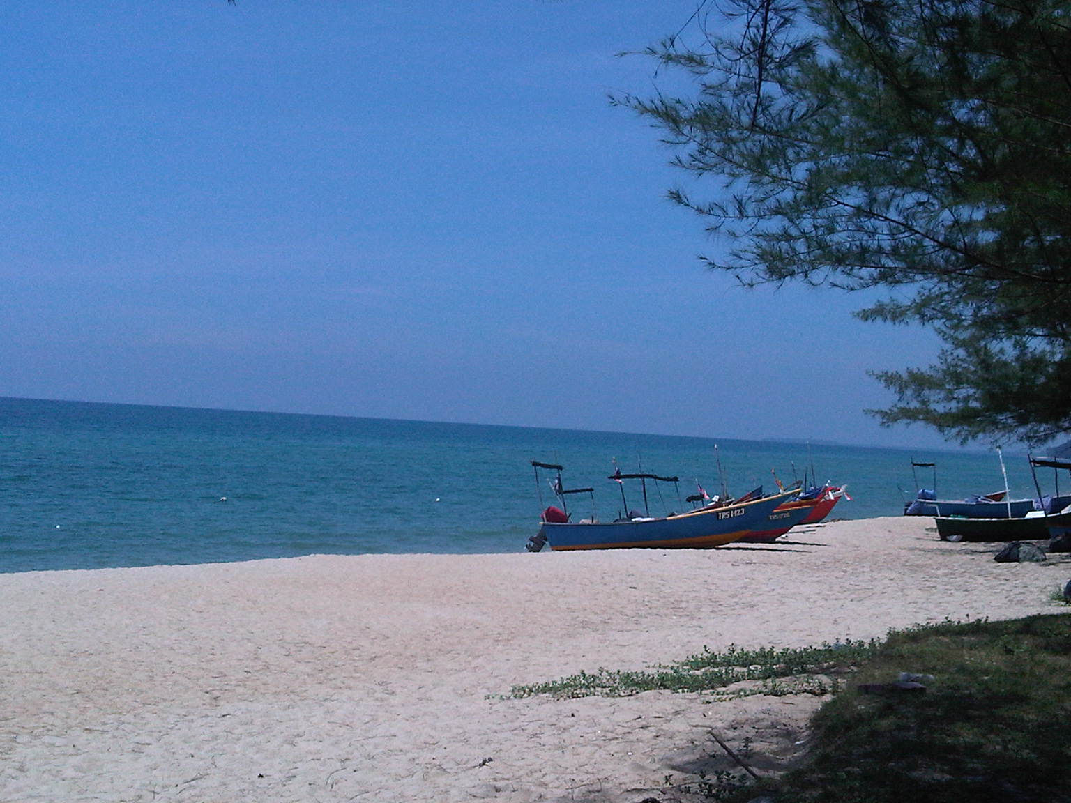 I LOVE U: PaNTaI MeRaNG,SeTiU,TeReNGGaNu