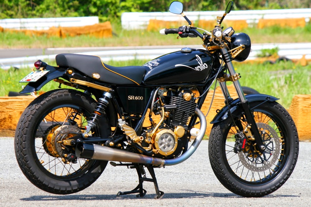 Racing Cafè: Yamaha SR 600 by ant lion