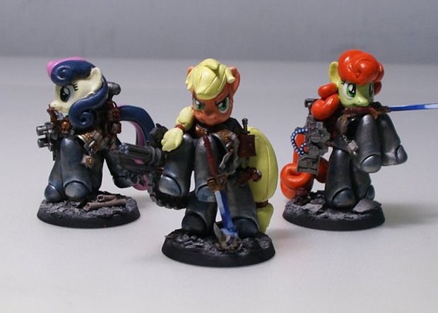 El Taller del Cuervo: My little Pony Space Marine!