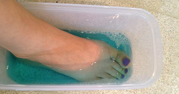 Soak Your Feet In Mouthwash To Treat Foot Problems