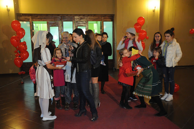 14: ART BLU Prezanton "TRADITE"!