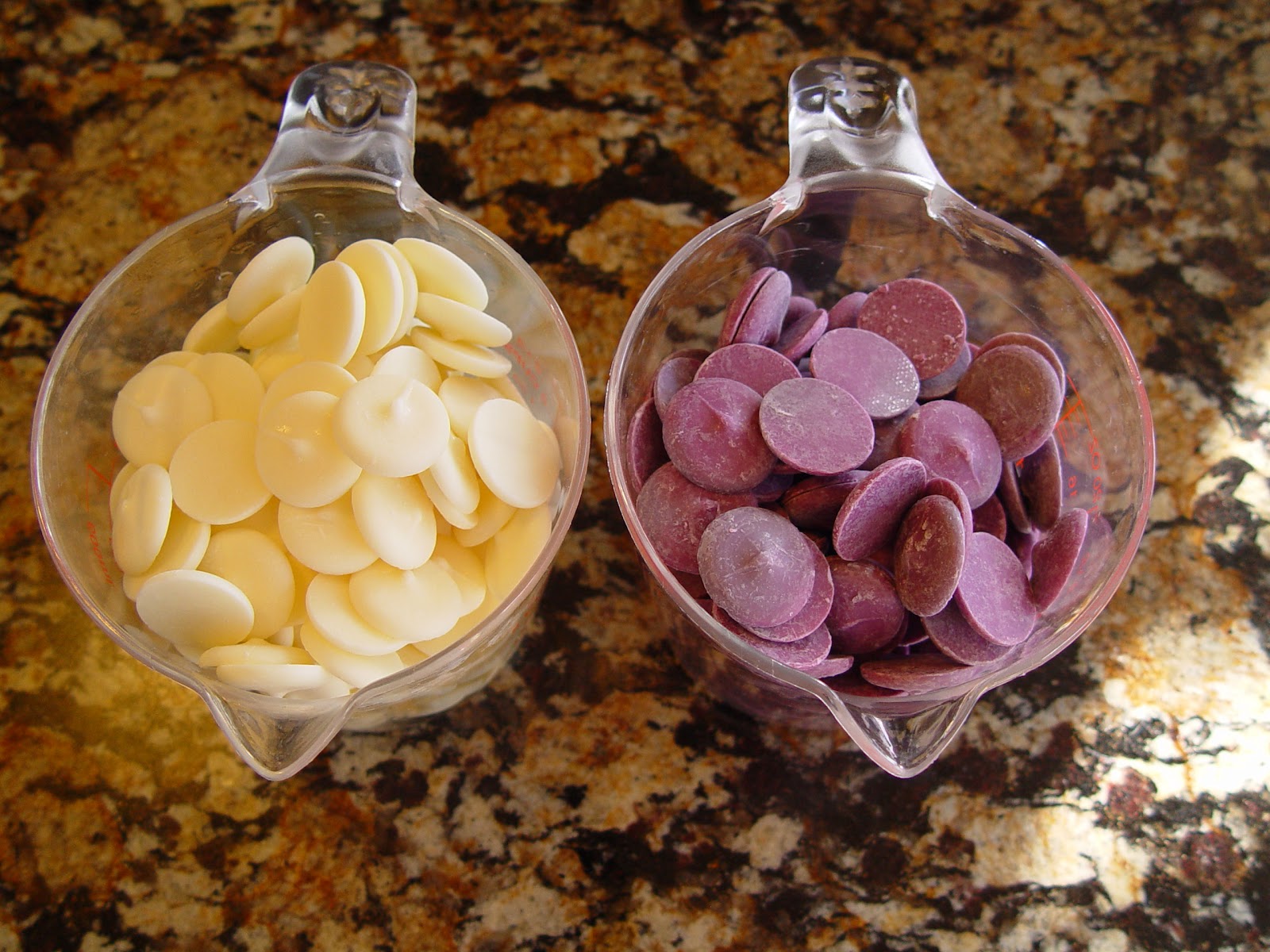 Pretty Oreo Bon Bons – Jamie Cooks It Up