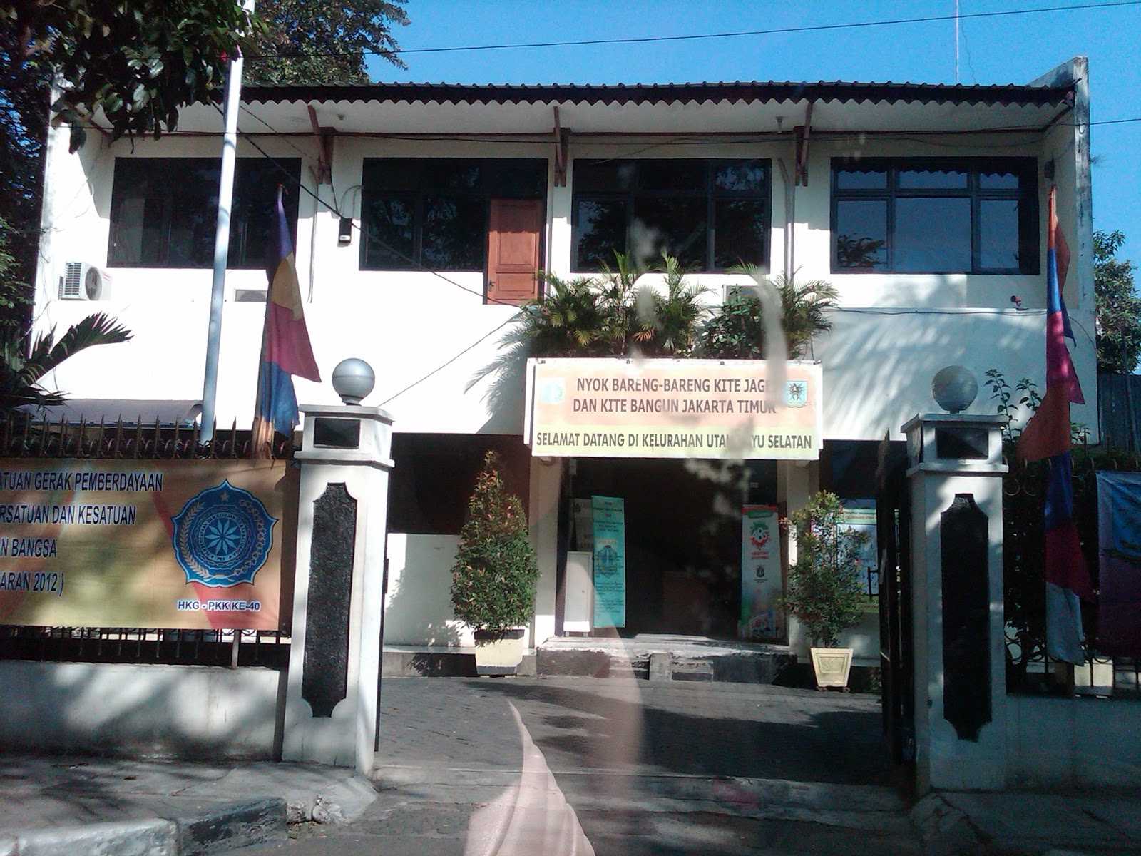 INFO JAKARTA: KANTOR KELURAHAN UTAN KAYU SELATAN, JAKARTA