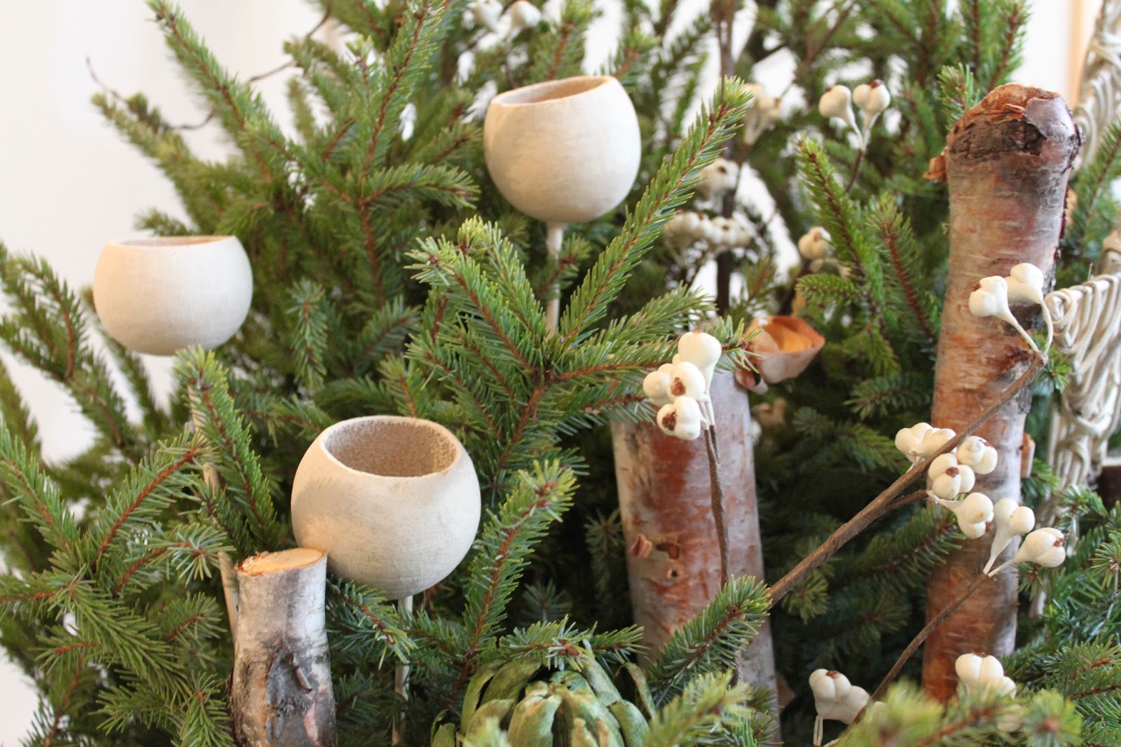 Explore Love Eat: DIY: Spruce Tip Porch Pot
