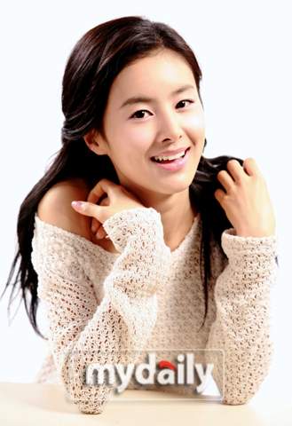 Han Hye Rin Korean Actress Profile or Biography ~ CELEBRITY STATUS