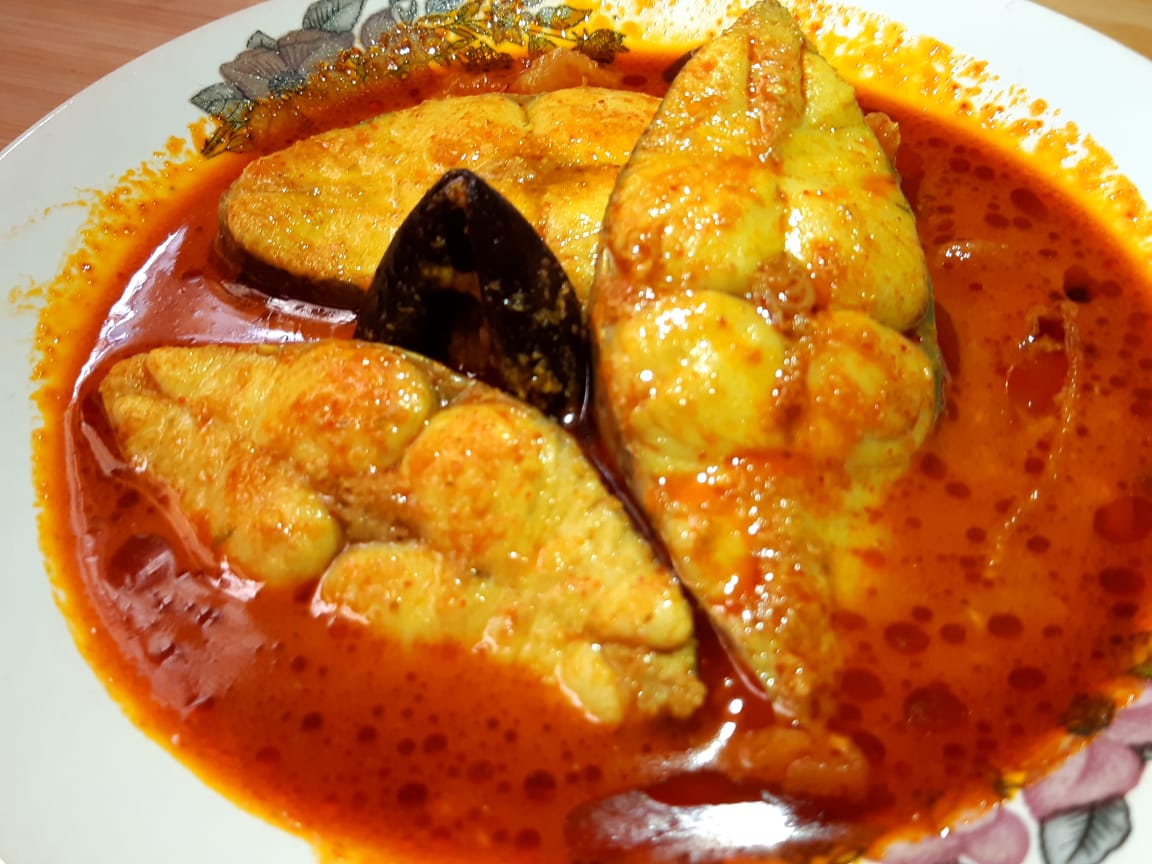 Surmai Fish Curry Recipe in Hindi - Fish Curry Recipe in Hindi