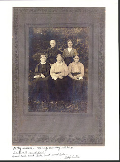 Chickenfat: Elijah Petty (1806 - 1881) and his Children