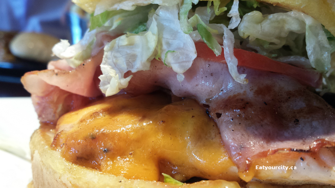 Eat Your City: Red Robin Edmonton, AB - Tasty new Tavern burgers that ...