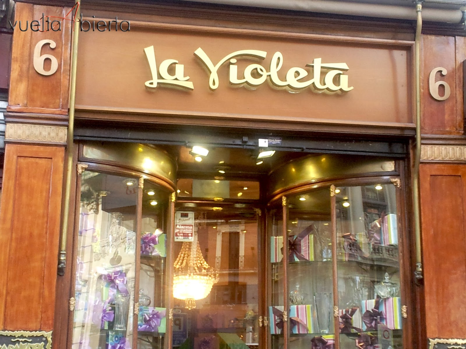 Vuelta abierta | Blog de viajes: La Violeta (Madrid)