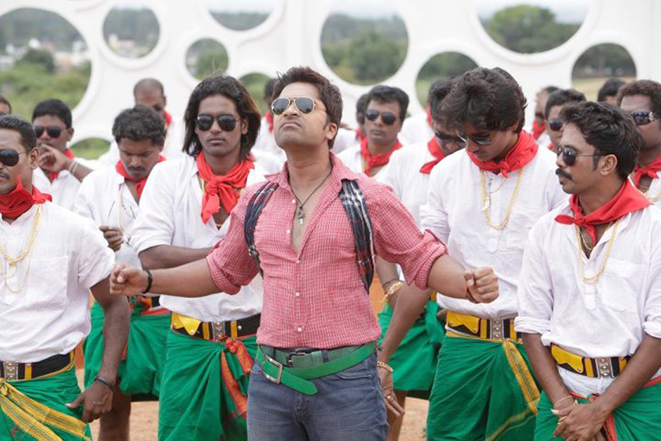 Latest Tamil Movies Stills: Osthe Stills, Simbu in Osthi Stills, Chimbu ...