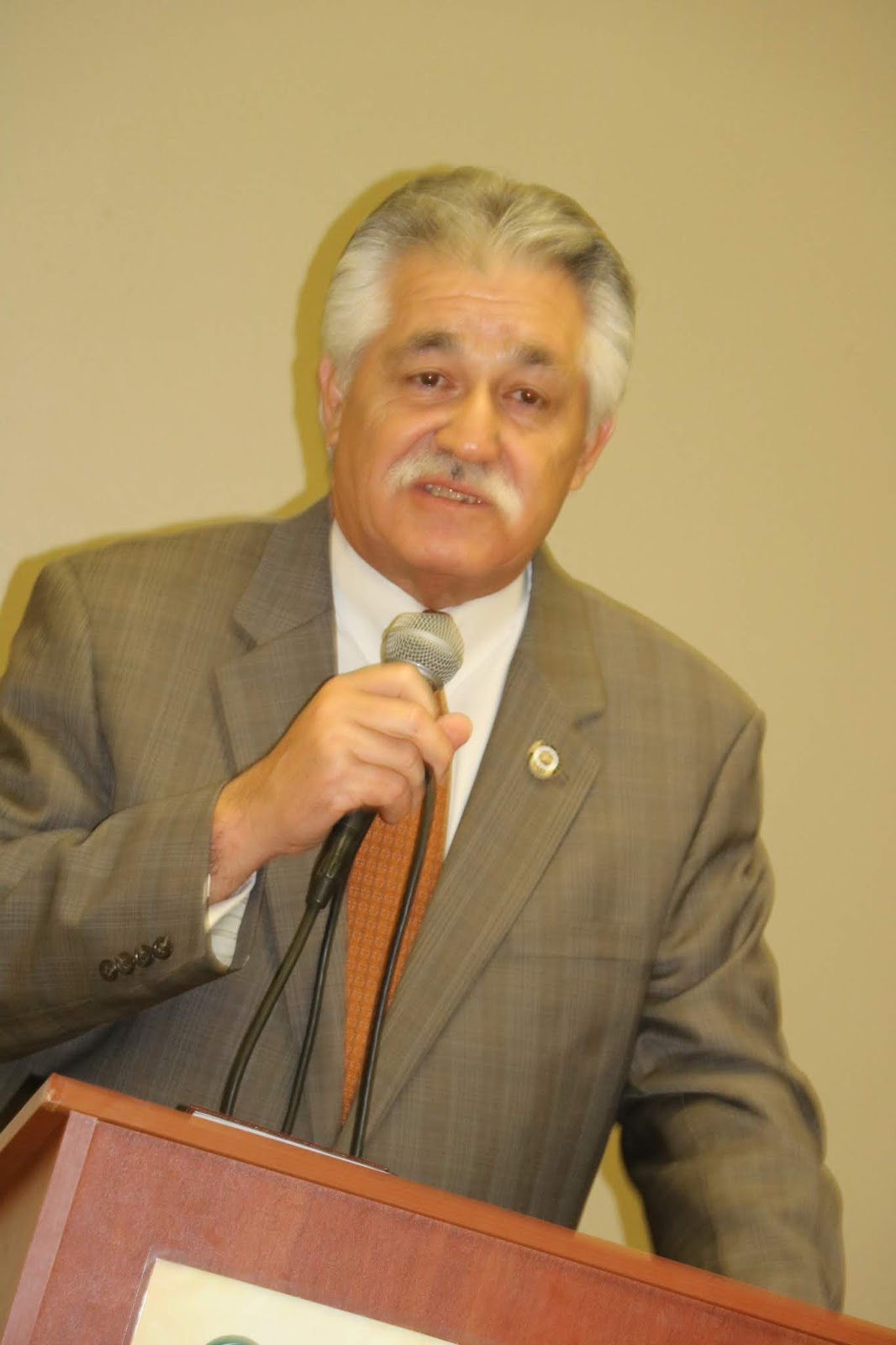 Walker Report - Shedding Light on Bexar County: Community Swearing In ...