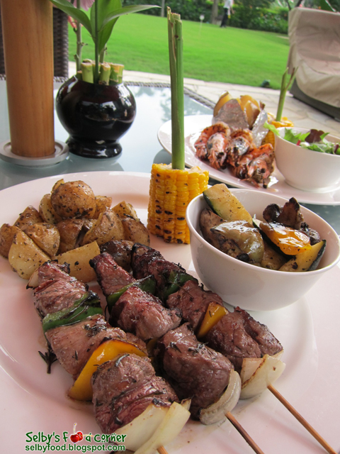 Selby's Food Corner: BBQ Weekend at Satoo Garden, Shangri-La Jakarta