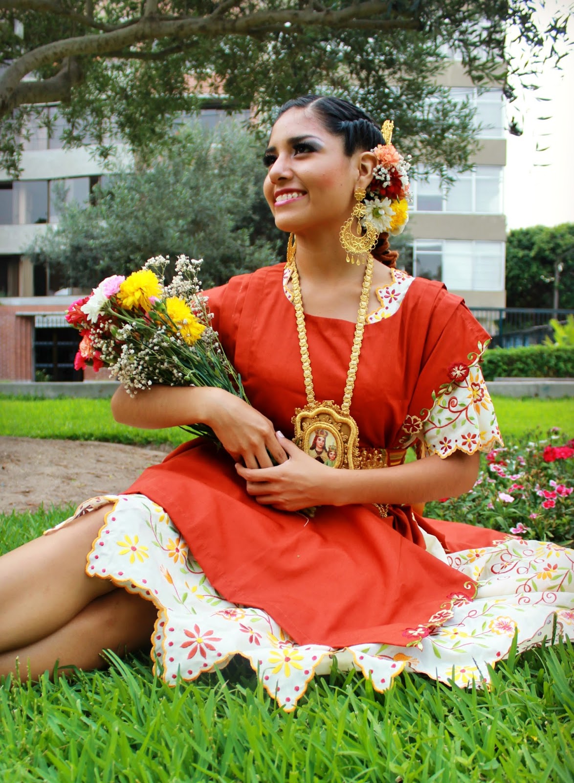 TRAJES TIPICOS DEL PERU Traditional Peruvian Dresses