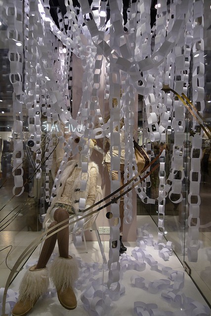 A Marmie Life: Neutral & Black Window Displays