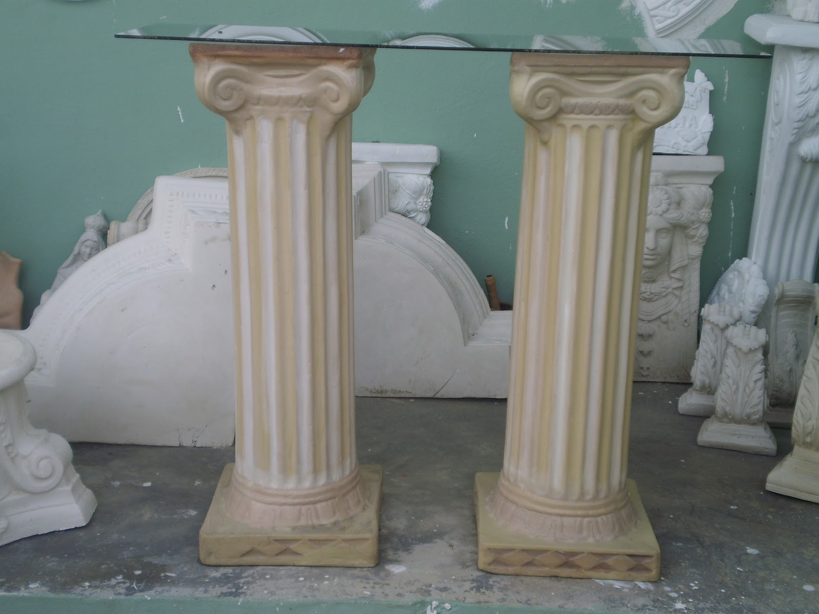 Columnas | YESOBRUNO l Distribuidora de Yeso