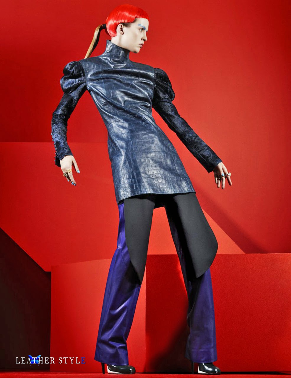 Leather style, latex couture, vinyl fashion: designers, photographers ...