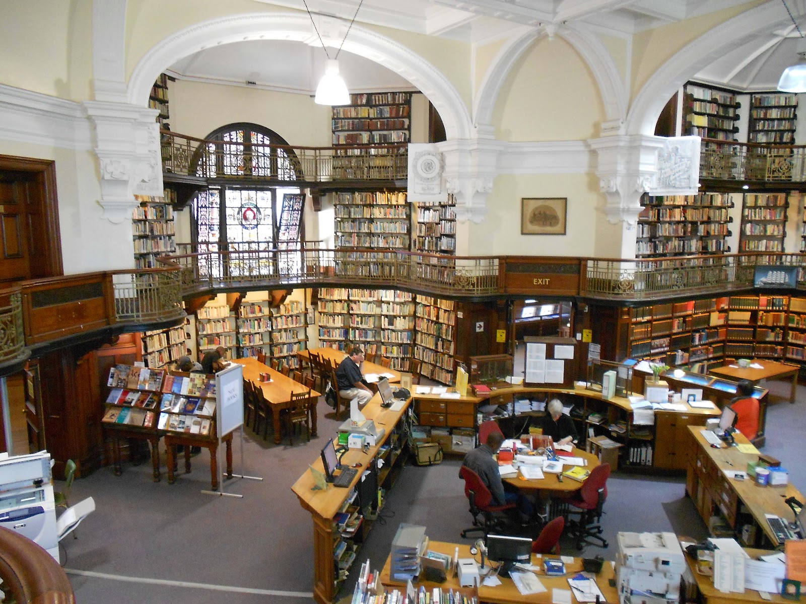 PE : Library & Queen Victoria Statue