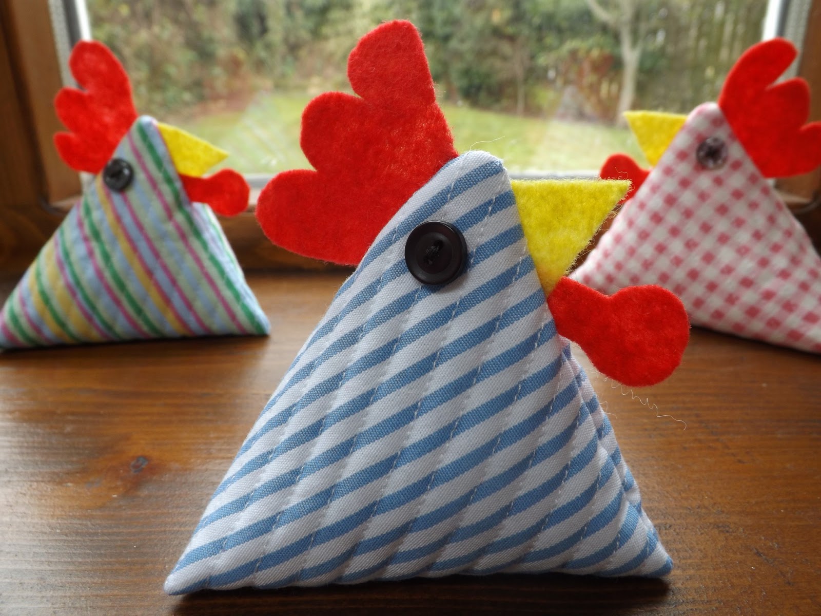 SewforSoul: Easter Chicken Bean Bag Tutorial