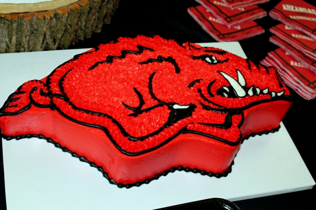 Top 10 razorback cake ideas and inspiration