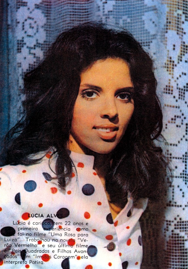 Astros em Revista: LÚCIA ALVES UM RAMO PARA POTIRA