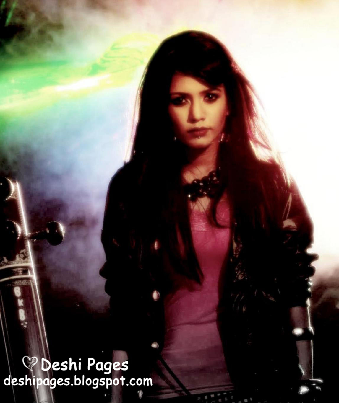 Singer Mila Picture and Biography