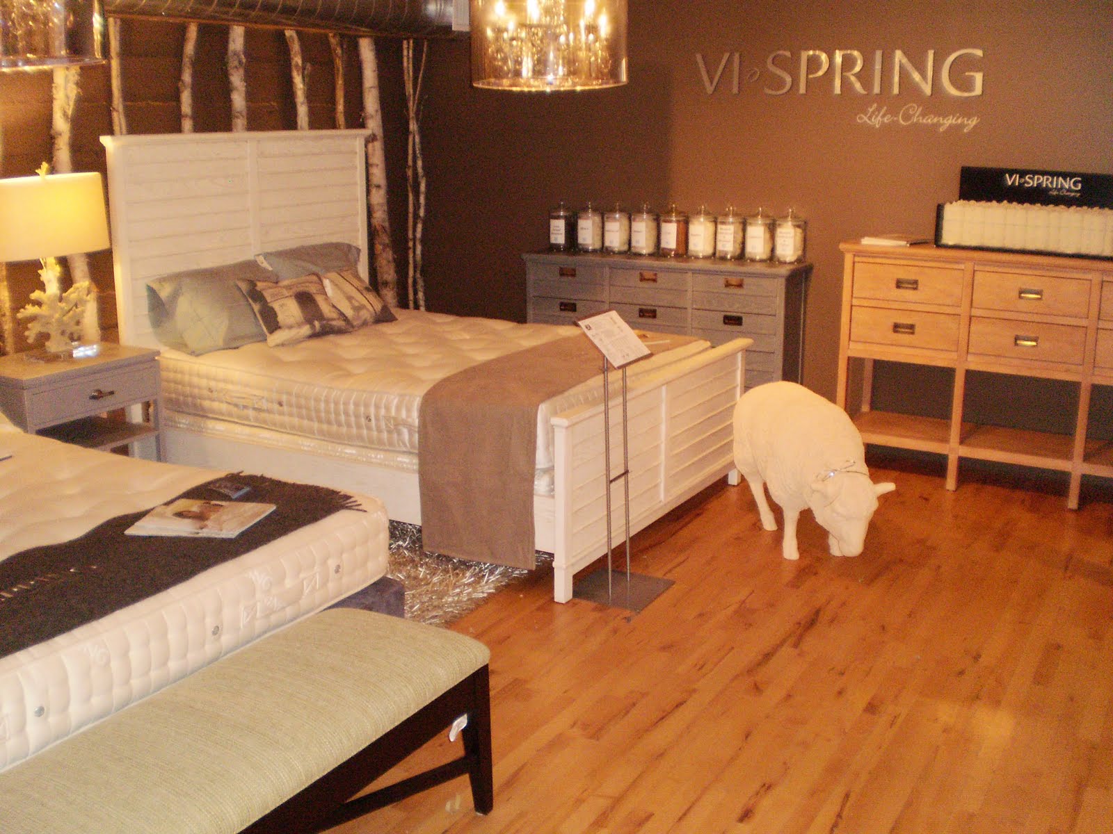 modern home: showroom images december 2011