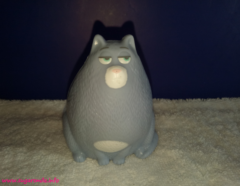 McDonald's Uncovers Pet Secrets with The Secret Life of Pets Happy Meal ...