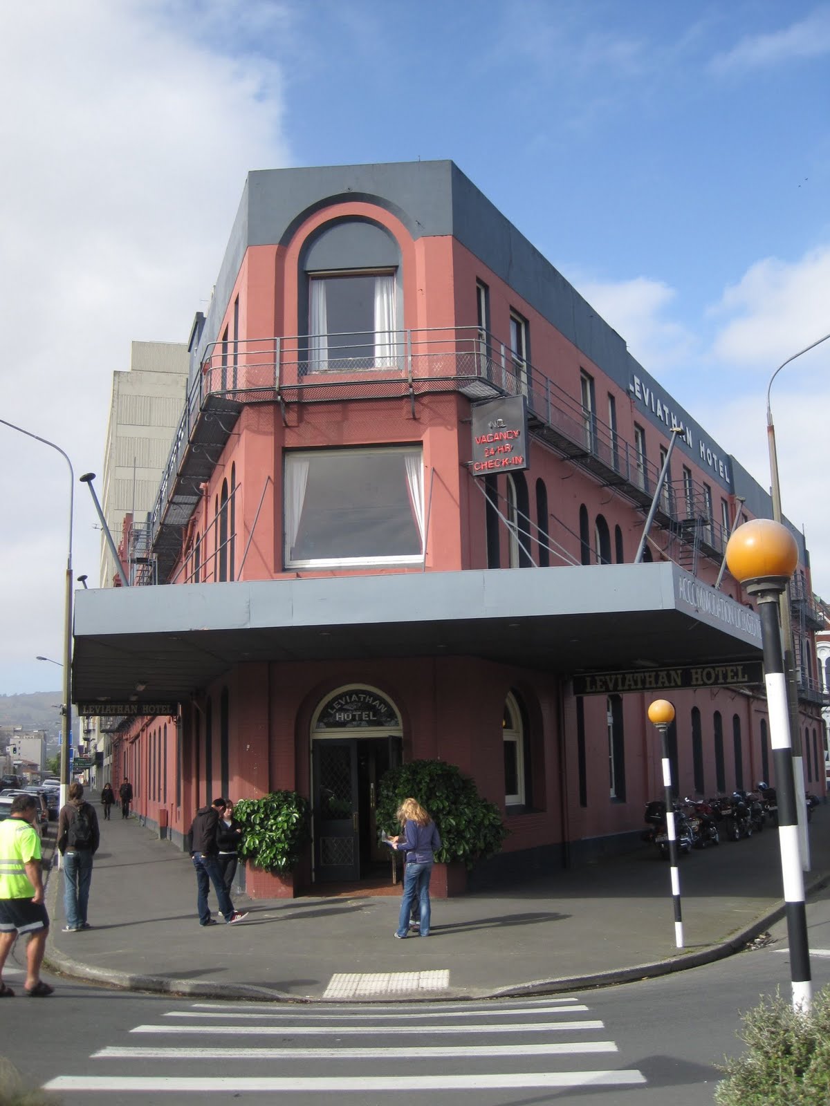 Carolyn in Aotearoa: Traversing the Catlins to Dunedin