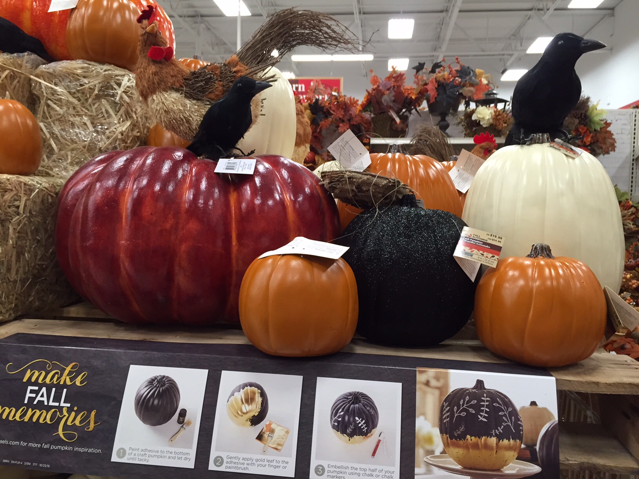Vintage Halloween Collector: 2015 Halloween at Michaels #1
