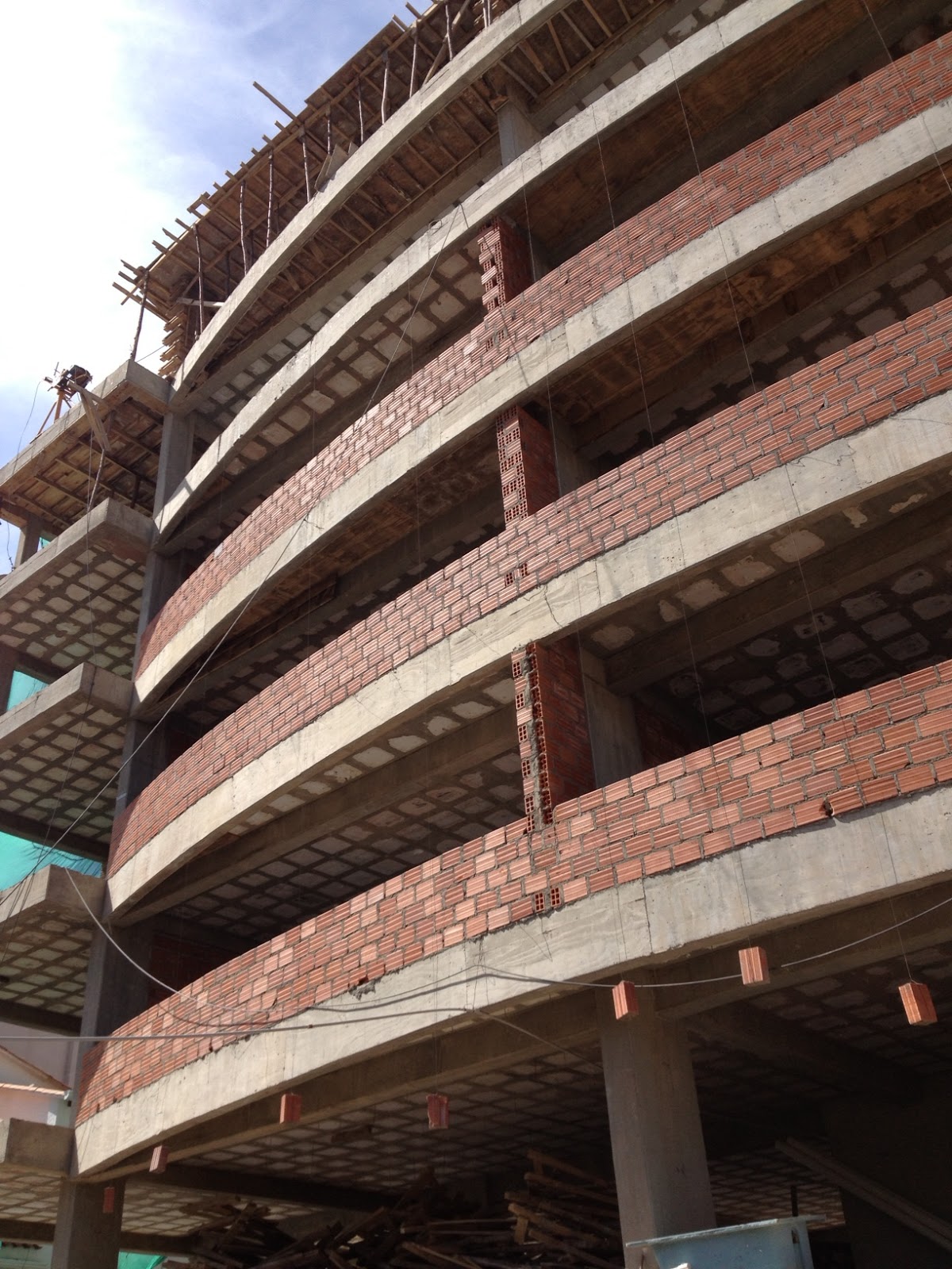 Edificio Tramontana: Vanos en fachada