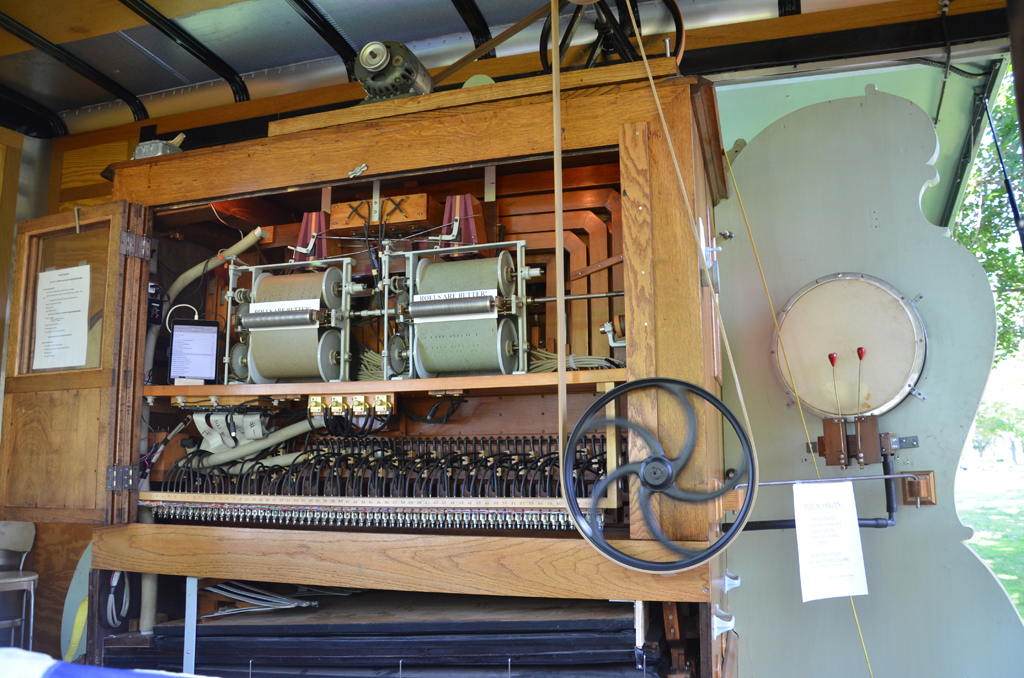 Doll Mum's blog: USA 2017 - Laura with the Band organs part 2