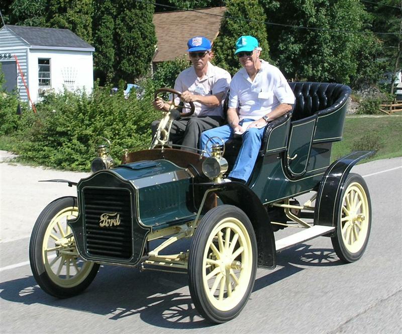 Thrust Machines: 1906 FORD MODEL F