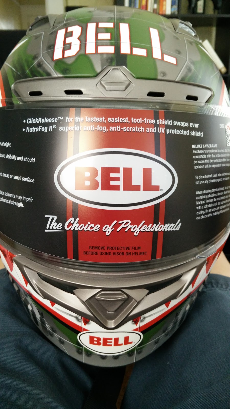East-West Brothers Garage: Product Review: Bell Vortex Flying Tigers Helmet