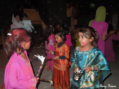 Celebrating the Festival of Colors in Pakistan • We Blog The World