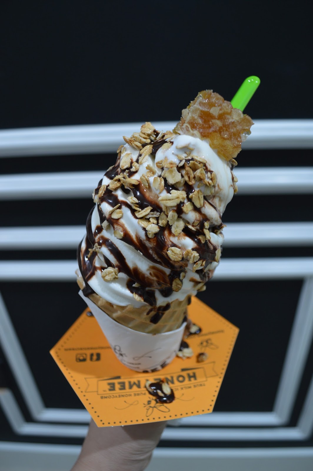 Honeymee is the Sweet Spot to Bee Happy and Eat Real Honey Combs!