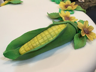 Gamma Susie's This n That: Corn Cob Cake Design