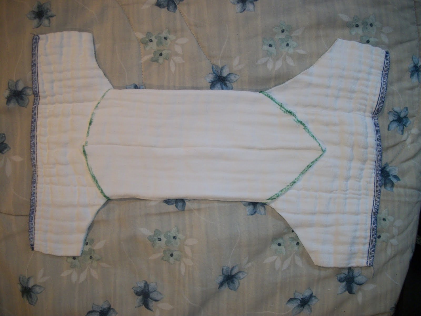Simple Diaper-Sewing Tutorials: NON-Serged Prefitted (as promised)