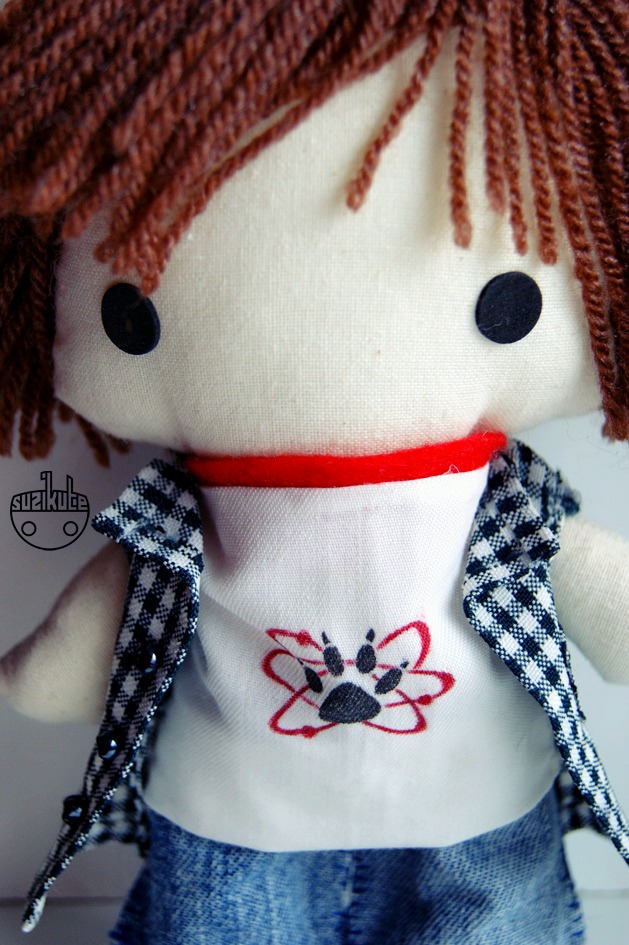 Suzikute ‿ : Carl Grimes Doll