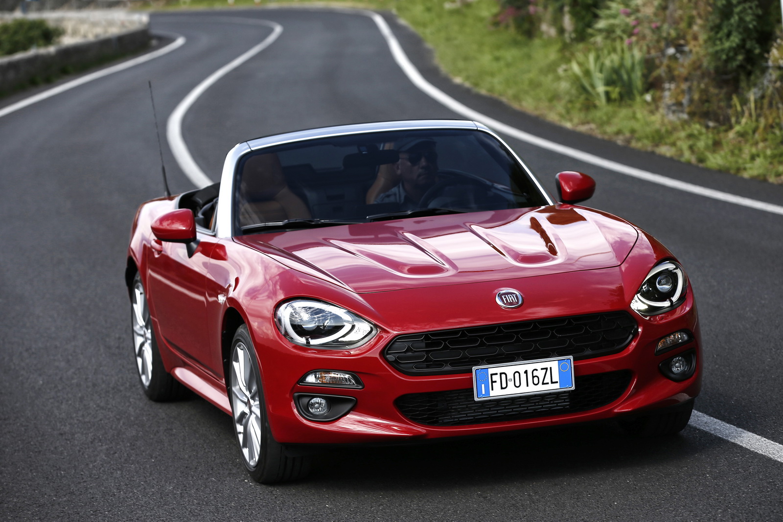 New Fiat 124 Spider Officially Launched In Europe [60 Photos] | Carscoops