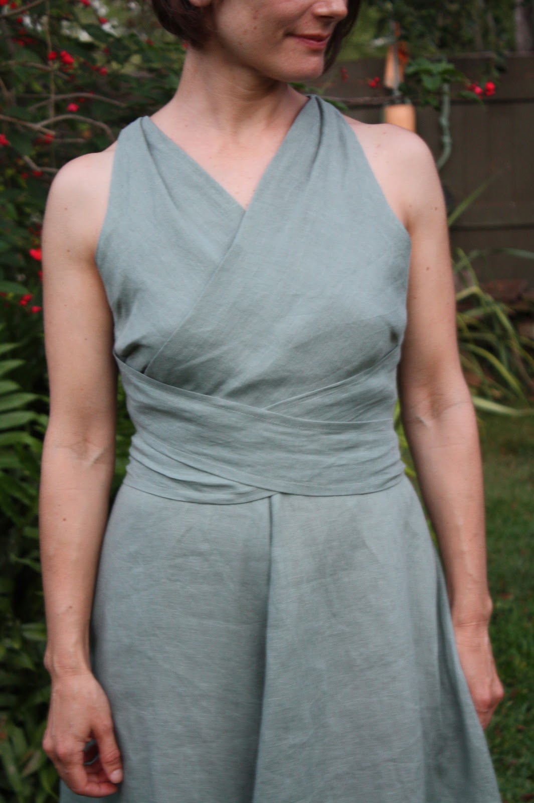 Nicole at Home: Vintage-inspired linen sundress