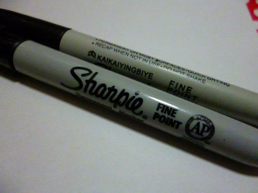 Gostan Sikit: Original Sharpie vs fake Sharpei