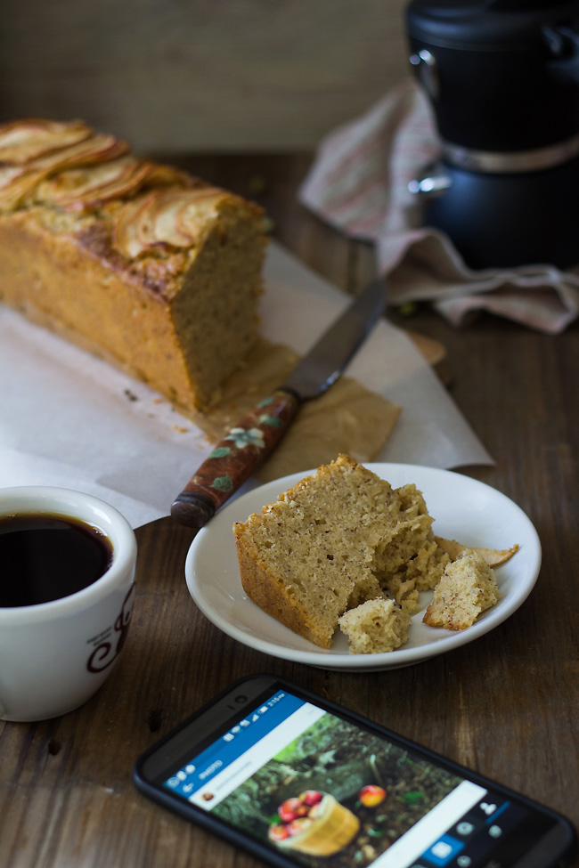 apple mava cake - A Bit Wholesomely