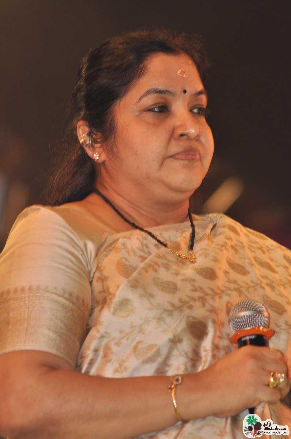 cinema: Singer Chitra photos....