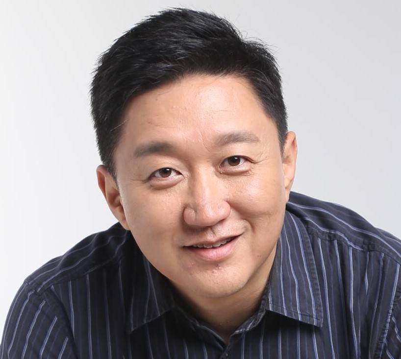 Danfeng Li Shares Insights on Alibaba's Strategy in the Mobile Marketplace