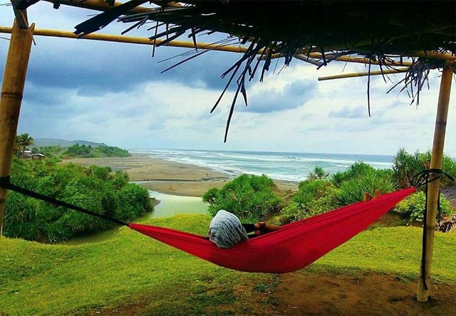 Destinasi Wisata Pesisir Pantai Cianjur Selatan yang Cocok Buat Liburan ...